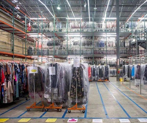 Fashion Logistics Best Practices & Safety Tips