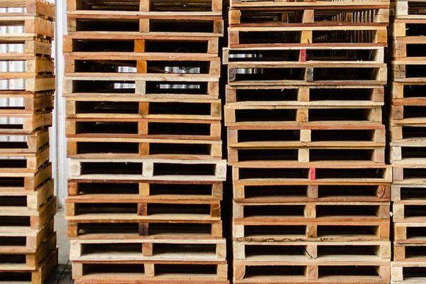 How The Wrong Pallet Could Jeopardize Your Warehouse Safety