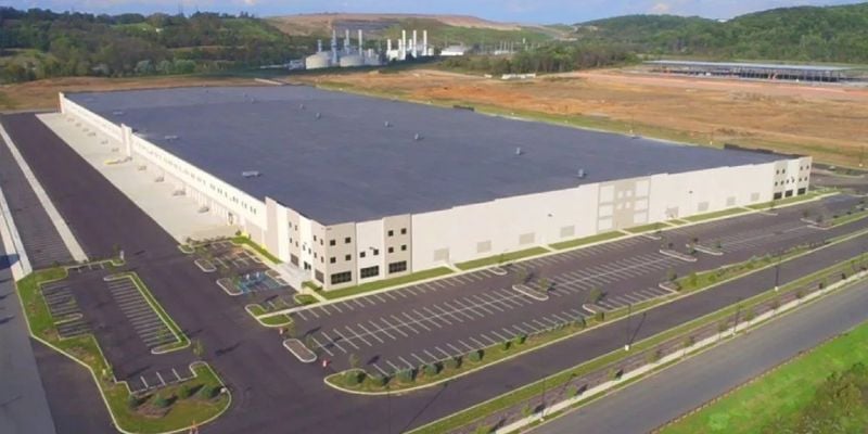 Top 10 Largest Warehouses in North America 2025